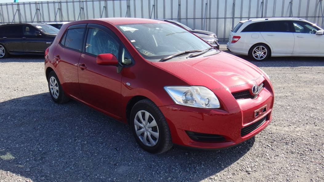 2007 Toyota Auris, Red