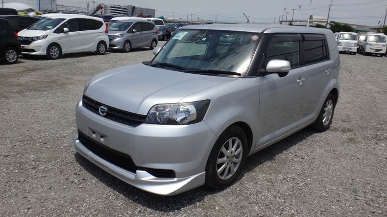 2010 Toyota Rumion – Silver – SURANGEL & SONS CO.